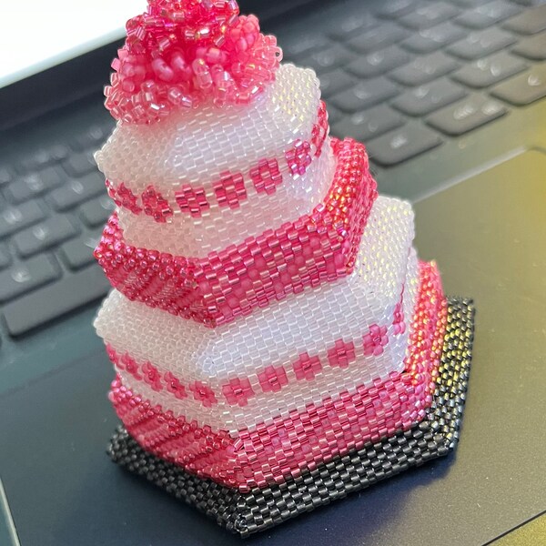 Superduo Faberge Egg Beaded Box Pattern. PDF Tutorial for Experienced ...