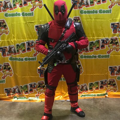 Deadpool Costume / Cosplay Suit replica :made From Custom Dyed 4 Way ...