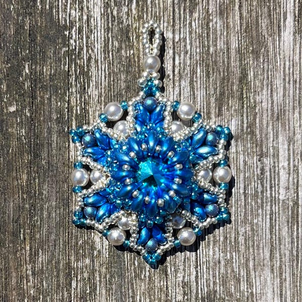 TUTORIAL Peyote Triangle Two-sides - Beading Tutorial, Beading Pattern, Peyote Stitch, Triangle ...