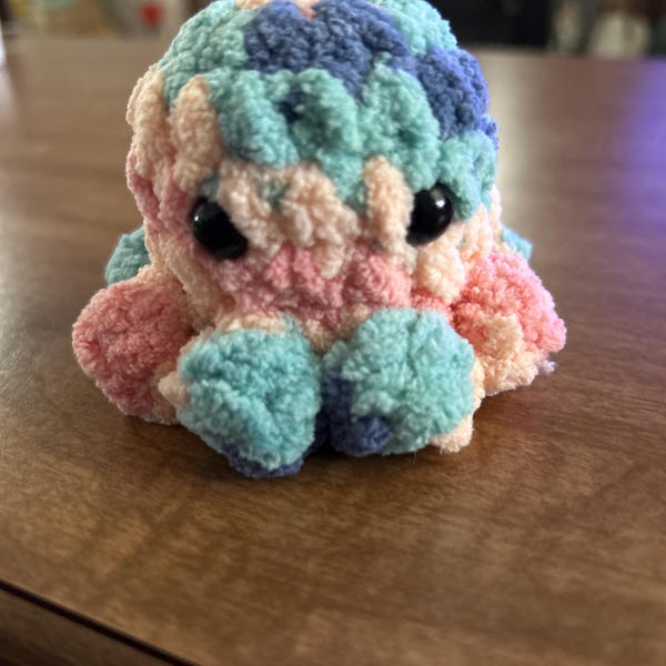 Emotional Support Octopus, Small Crochet Octopus, Stress Relief Desk ...