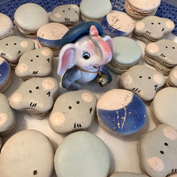 Moon Phases French Macarons - 6, 12 or 24 - Choose Flavors Macaroons ...