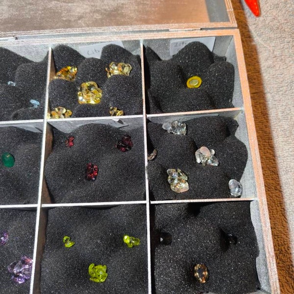 Over 200 Carats of Loose Natural Gemstone Mix Parcel Lot for Jewelry ...