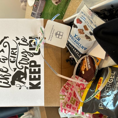 Runner Gift Box, Healthy Gift for a Runner, Gift Box for a Runner, 5K ...