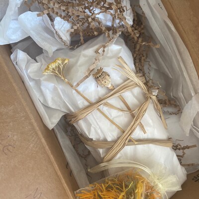 Sacred Rose Smoke Cleansing Wand Altar Energy Tool Botanical Blessing ...