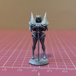 Minthara, Drow Cleric 3D Printed DIY Resin Statue Kit / Figurine ...