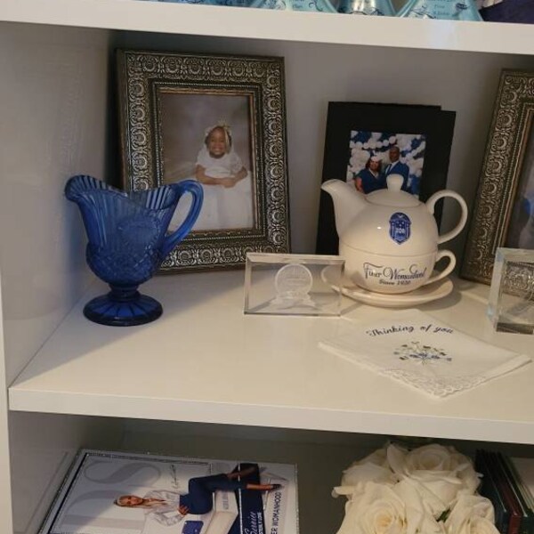 AKA Sorority - Alpha Kappa Alpha 1908 - Custom Made Bling Glam Books ...