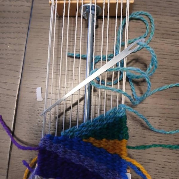 Speedweve Dooble Loom (has 14 Hooks), Darning Tool, Small Loom ...