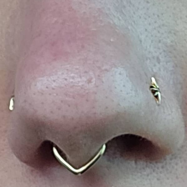 14K REAL Solid Gold V Shape Pointed Teardrop Septum Ring Piercing ...