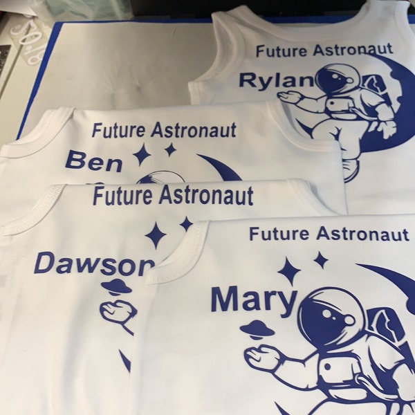 Astronaut on the Moon Digital File, Astronaut on the Moon Svg ...