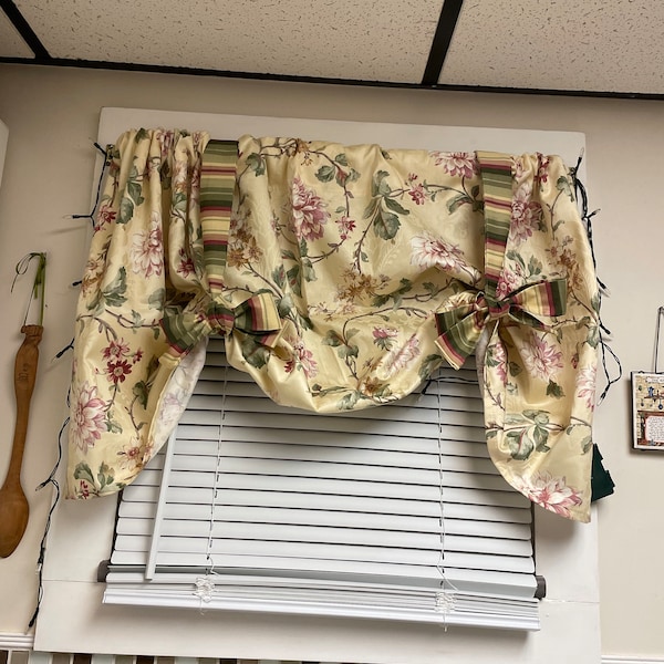 Burgandy Window Valance, Burgandy and Gold Window Valance, Swag Window ...