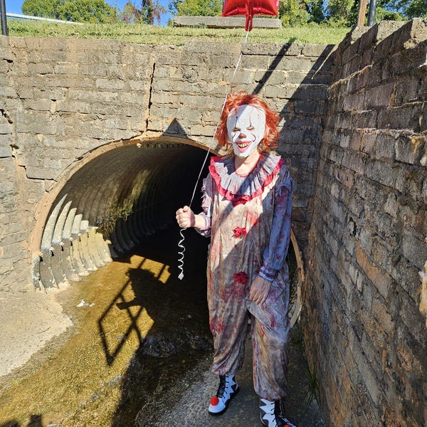 Clobbered Clown Handgefertigtes Horror-Kostüm - Etsy Österreich