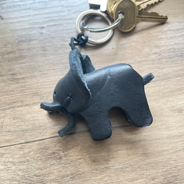 Leather Elephant Keychain- Tan - Etsy