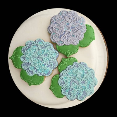 Hydrangea Cookie Cutter & Fondant Cutter by the Cookie Artisan tutorial ...