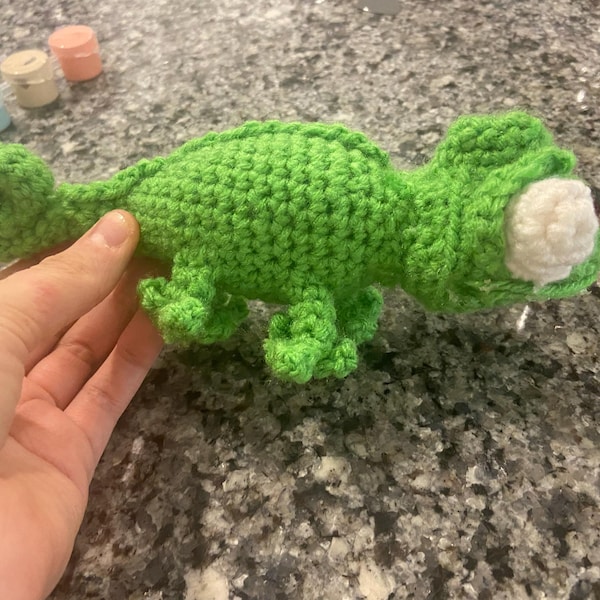 Pascal the Chameleon Crochet Pattern - Etsy
