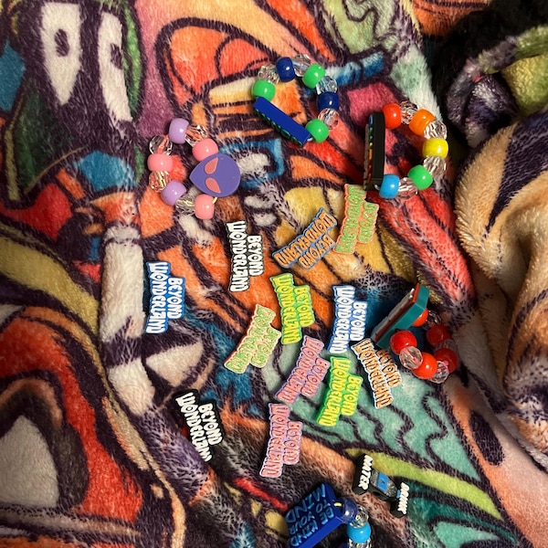 Kandi Rings | Rave Trinkets | Pony Bead Rings | Custom Beads | Custom ...