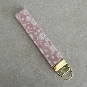Floral Keychain Wristlets, Neutral Key Fobs, Wristlet for Keys, Key ...