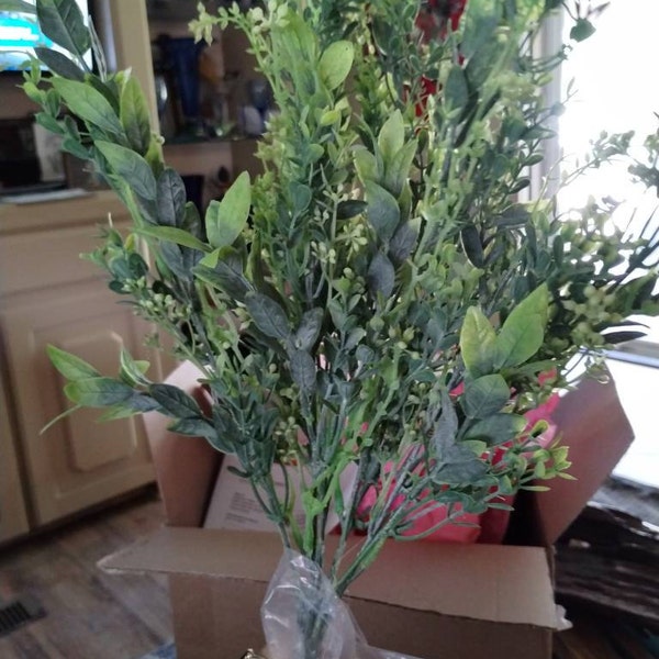 21" Mixed Greenery Bush, Greenery Bush Mixed Leaves/spike/grasses Light ...