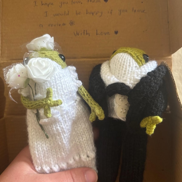 Cute Green Frog With Sweater,froggie Frog Crochet,amigurumi Frog ...