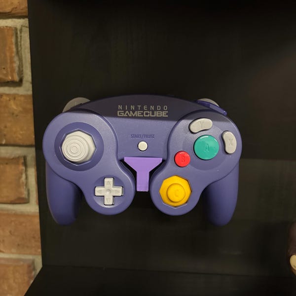 Gamecube Controller Wall Mount - Etsy