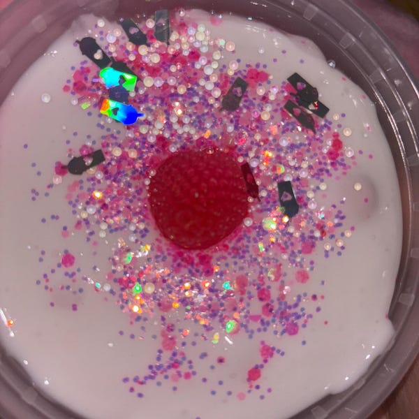 Pinkity Drinkity Slime Kit: Avalanche Icee Slime With Strawberry Charm ...