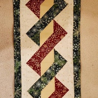 Twisted Pole Table Runner Pattern, Beginner-friendly Quilt (digital PDF ...