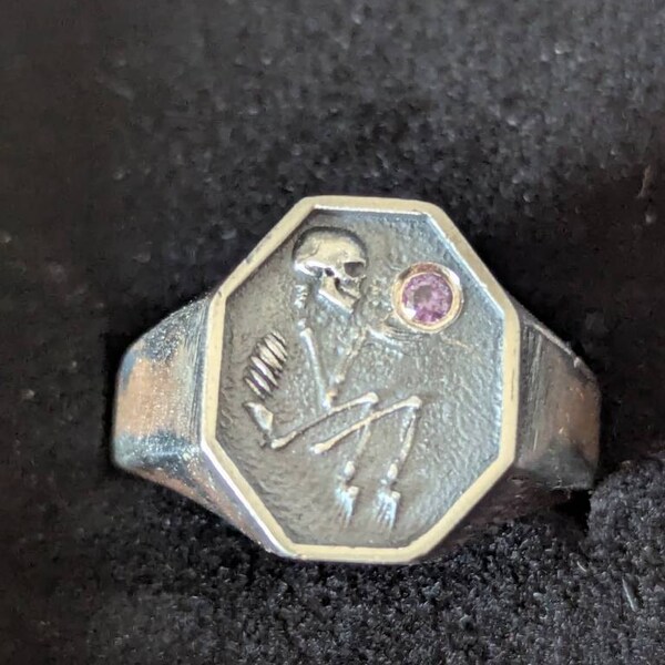 Amethyst Halloween Dead Man's Ring, Skeleton İn the Grave, Amethyst Men ...