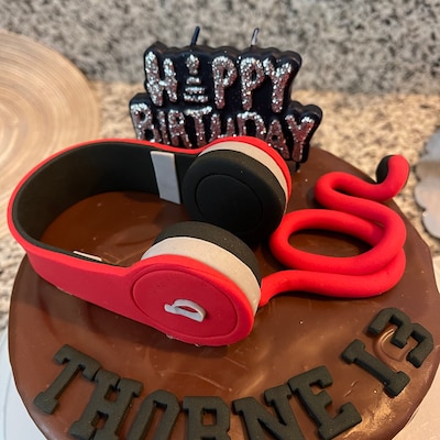 Fondant Headphones Cake Topper, Music Cake Decorations, DJ, Disc Jockey ...
