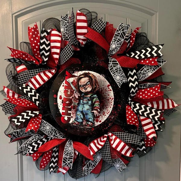Chucky Holoween Wreath Sign - Etsy