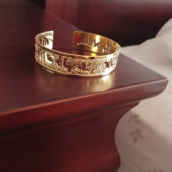 Proverbs 27:7 Gold Cuff, Bible Scripture Bracelet in Hebrew for Women ...