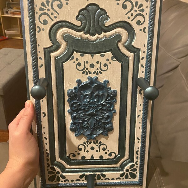 Old Handpainted Barnwood Window, Wall Art Decor, Vintage Floral Shabby ...