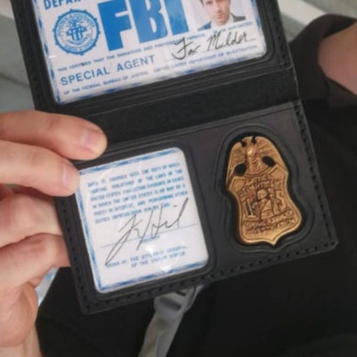 MAGNUM P.I. Thomas Magnum Prop Driver's License - Etsy
