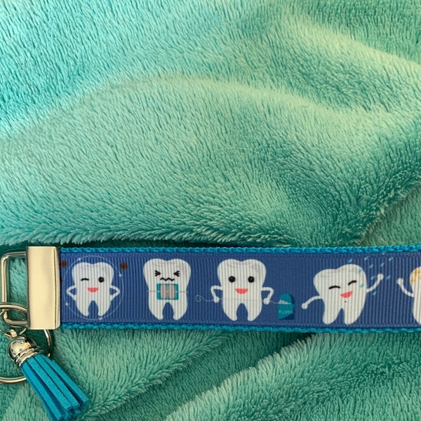 Teeth Key Fob - Teeth Keychain - Dentist Key Fob - Dental Assistant ...