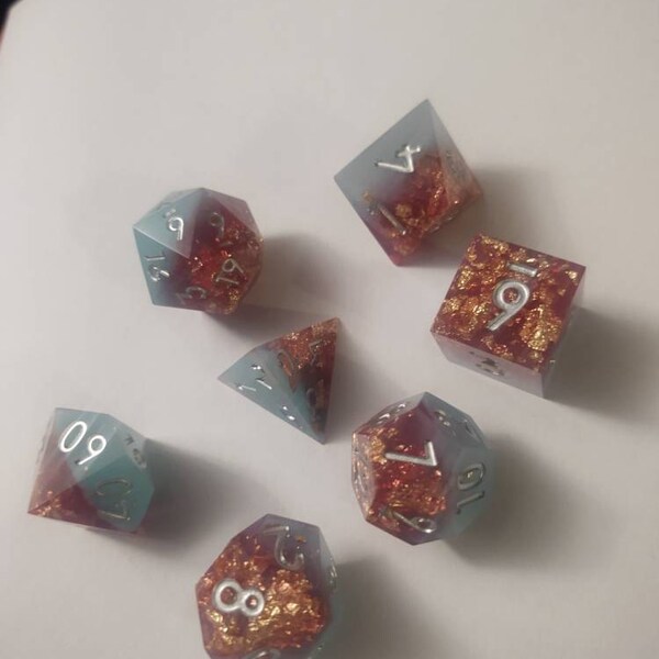 Jester's Gambit Dnd Dice Set D&D Dice Resin Dice Set Sharp Edge Dice ...
