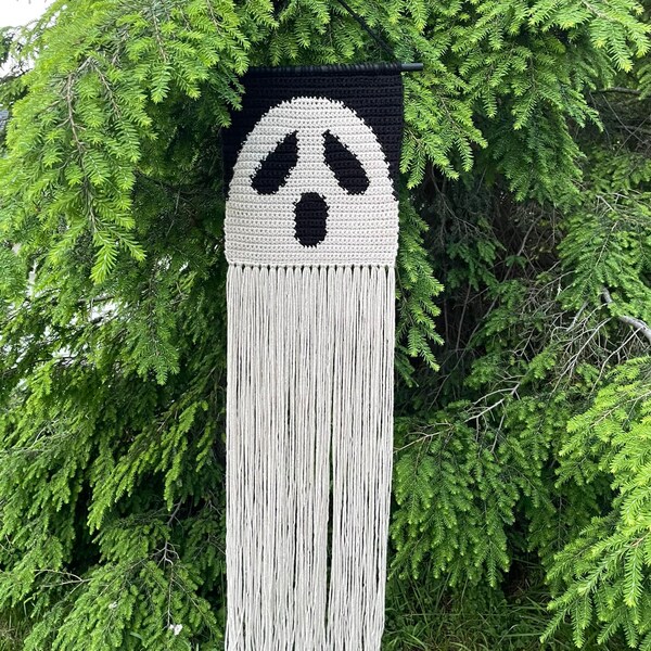 Ghost Tapestry Crochet Pattern / Wall Hanging / Instant Download ...