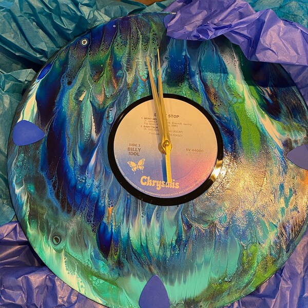 Vampire Slayer Kit, Shadow Box, Dracula Memorabilia, Crucifix, Rosary ...