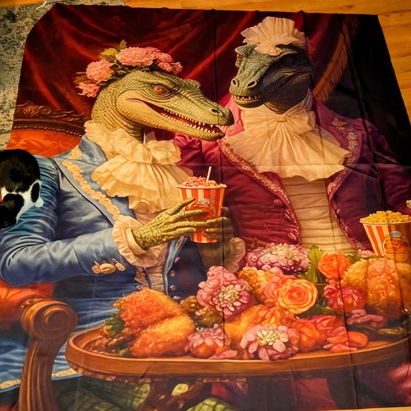 William Morris Rabbit Round Rug, White Rabbit Morris Rug, Morris Tulips ...