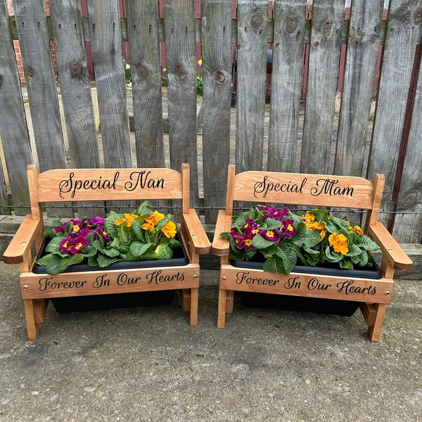 Mums Garden Bench Planter Hearts - Etsy UK