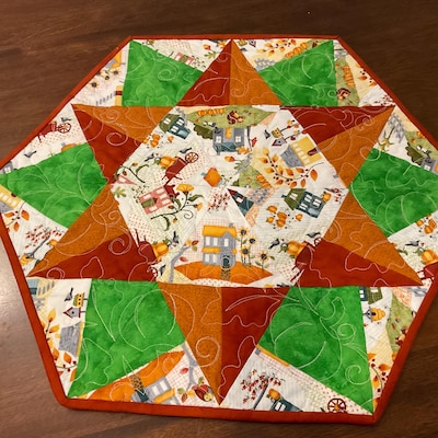 The Original TURNING TWENTY Fat Quarter Quilt Pattern Book by Tricia ...