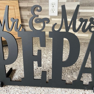 Custom Wedding Name Sign, Mr and Mrs Sign, Personalized Wedding Name ...
