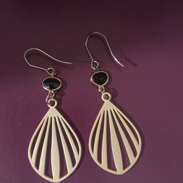 3386011 / Inverted Triangle / 16k Gold Plated Brass With CZ Pendant 6 ...