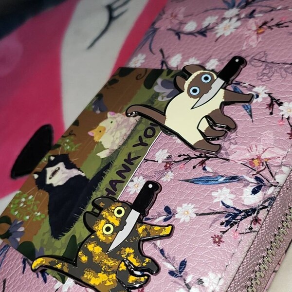 Siamese Knifecat Enamel Pin - Etsy
