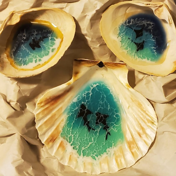 Hand Drawn Turtle or Stingray Ocean Resin Shell Ring Dish Trinket Dish ...