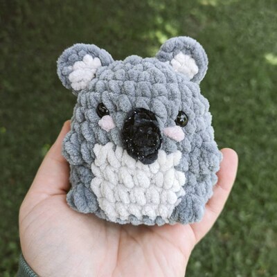 CROCHET PATTERN AMIGURUMI: Kyo the Baby Triceratops english/français ...