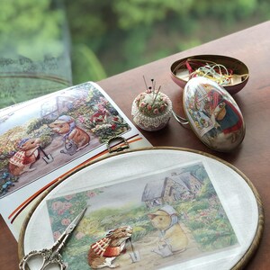 Crewel kit Queen Rose Night Kit de broderie crewel Crewel | Etsy