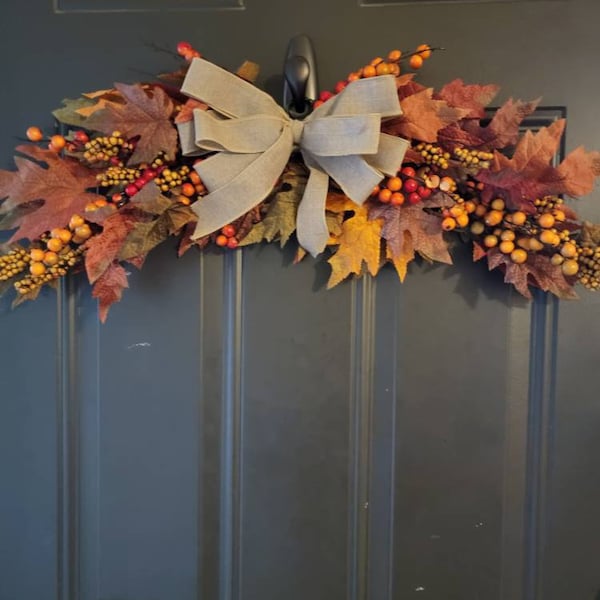 Fall Leaf Swag, Horizontal Autumn Maple Leaf Decor, Harvest Wall ...