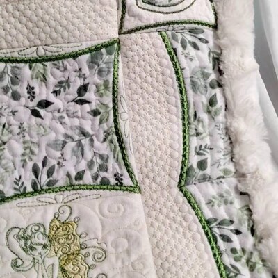 QUILT BLOCK EMBROIDERY Background 2 background Only Fits a 5x5, 6x6 ...