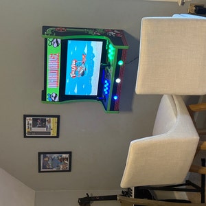 24 Screen Two Player Wall Mount Arcade Machine With LED Buttons and ...