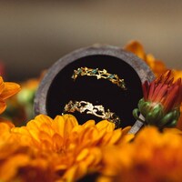 Natural Style Flower & Leaf Wedding Ring: Vintage Eternity 14K Gold ...