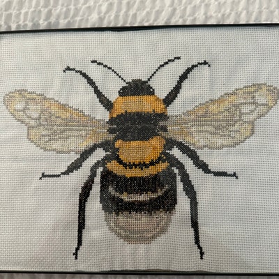 Bee Cross Stitch Pattern PDF Modern Cross Stitch Sampler Instant ...