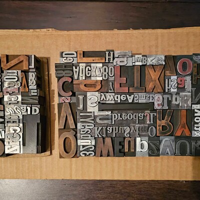 Lot of 200 Antique VINTAGE Metal LETTERPRESS Print Type Blocks ALPHABET ...